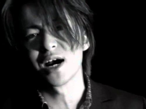 内田有紀 ヴィクトリア CM GLAY「グロリアス」 - CMソング動画紹介